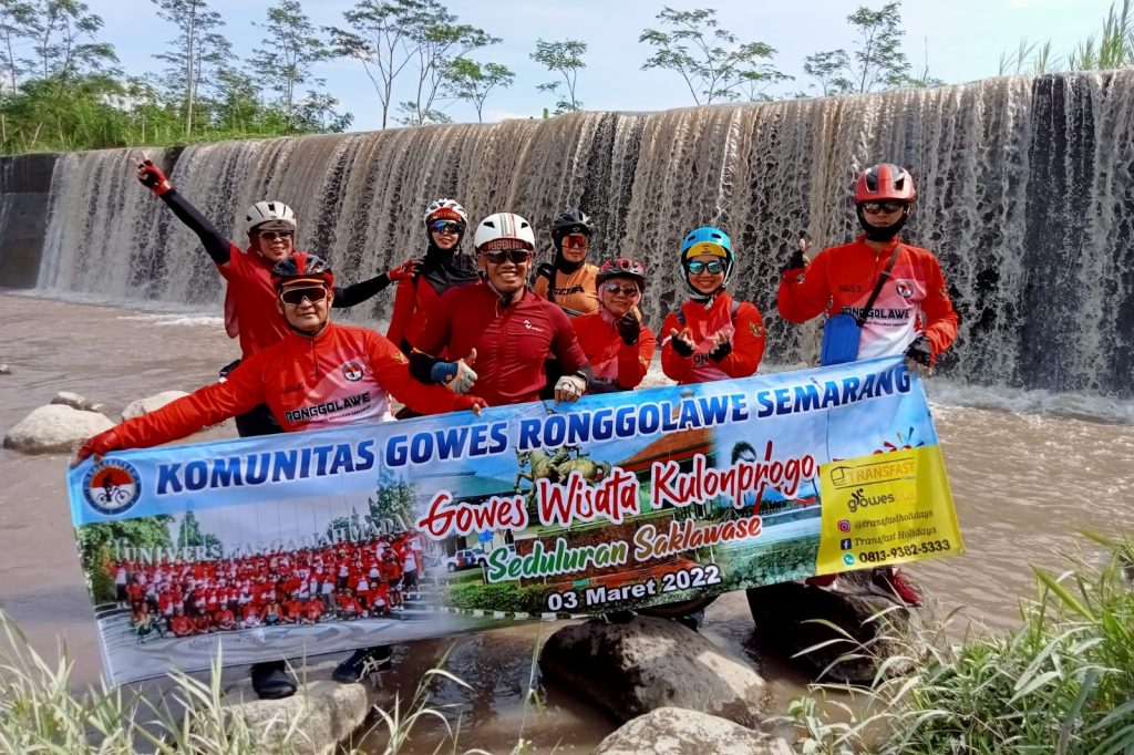 Komunitas Sepeda Ronggolawe Semarang Gowes Wisata Menyusuri Jalur Luna ...